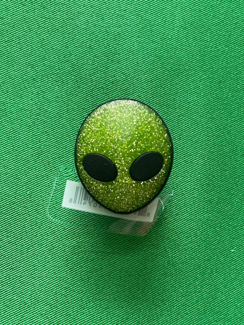 Alien Head Charm with tag – LollyPop Charms